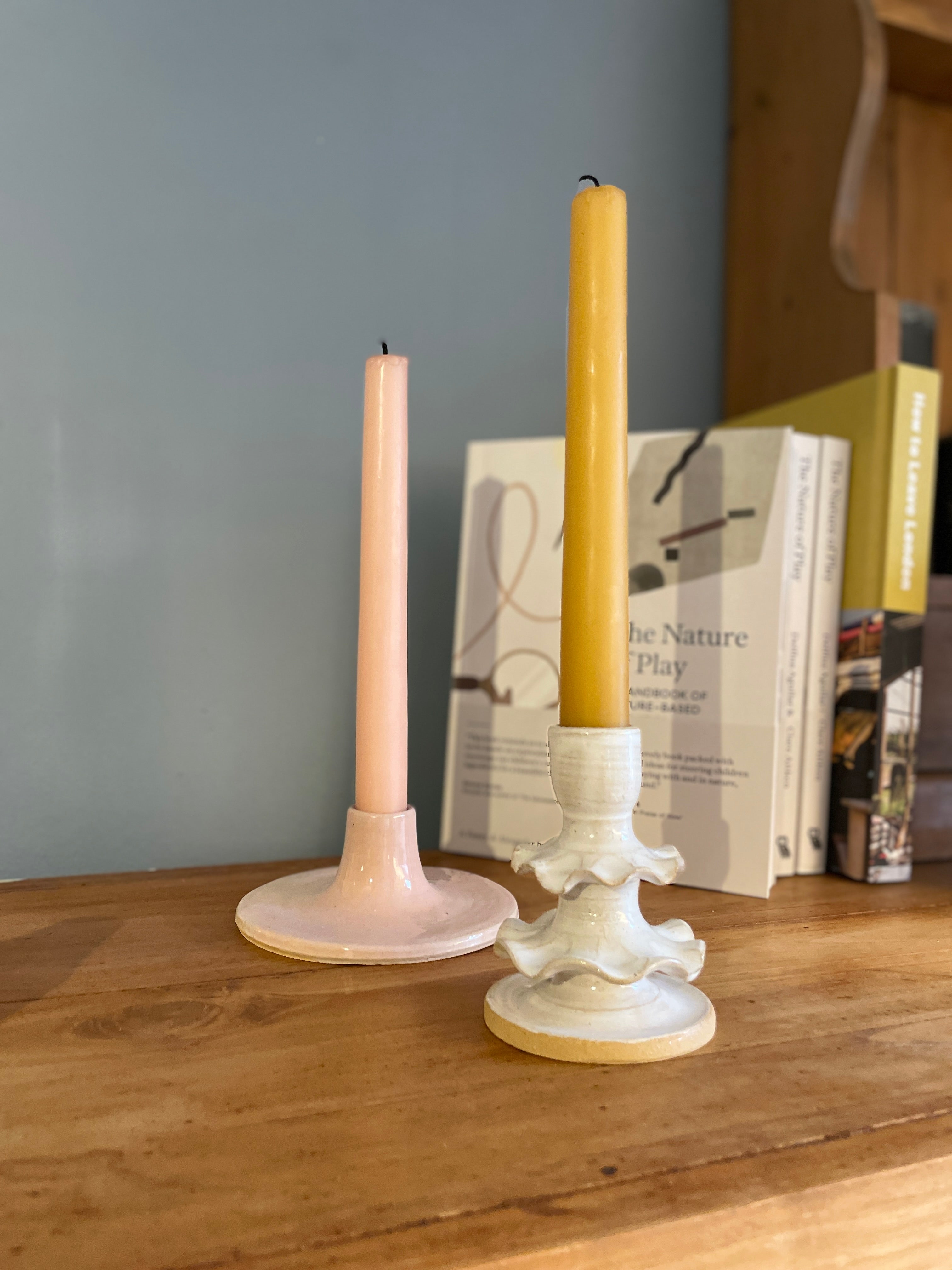 Frankie Ceramic-Frilly Candlestick Holder-White – Frankie's Studio